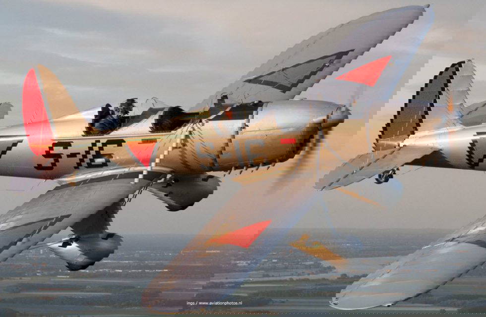 Ryan ST | Fly To Another Time